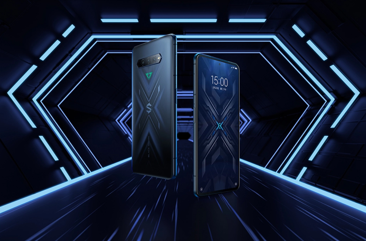 Xiaomi Black Shark 4 Pro: herní predátor je jednou nohou v Česku